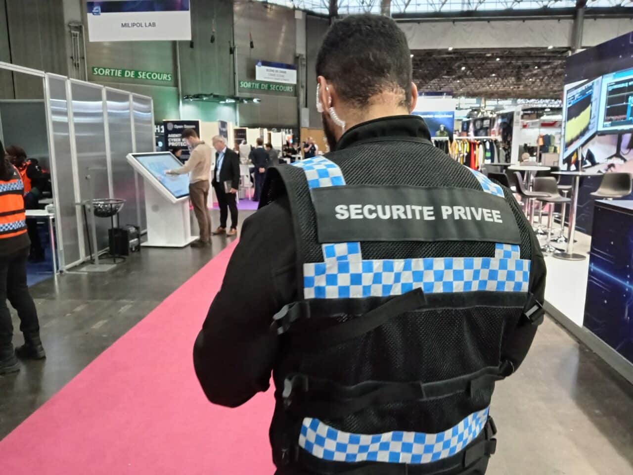 Tout savoir sur les salaires des métiers de la sécurité en 2026 - L ...